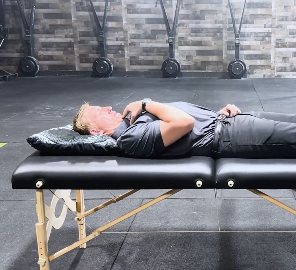 How to Reduce Shoulder Pain Flare Ups Fast With 3 Exercises | Comeback ...