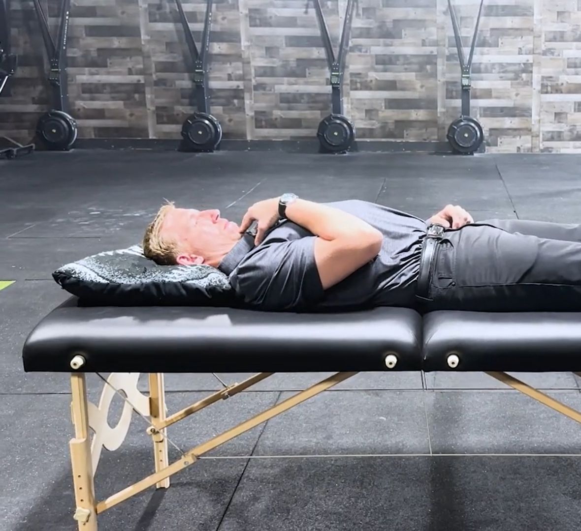 How to Reduce Shoulder Pain Flare Ups Fast With 3 Exercises | Comeback ...
