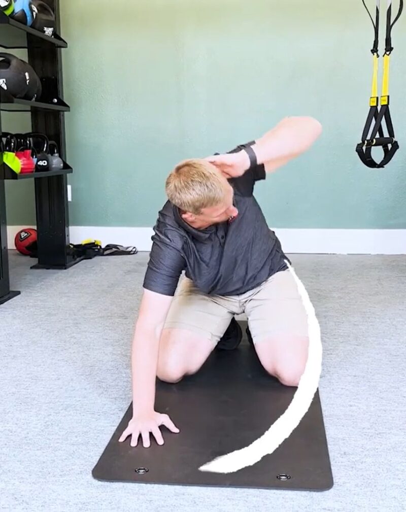 3 Minute Shoulder Warm Up Exercises for Tight Shoulders | Comeback ...